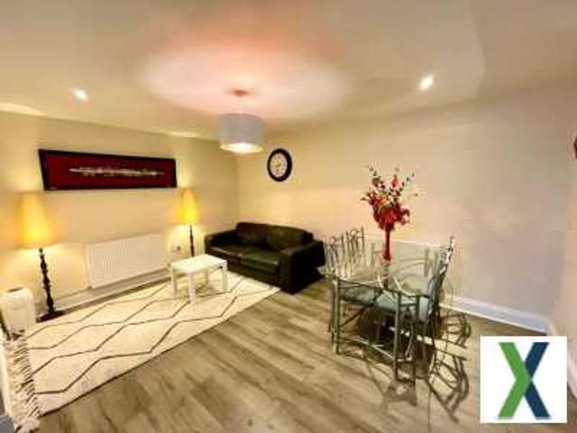 Large 2 bedrooms flat CF116AH