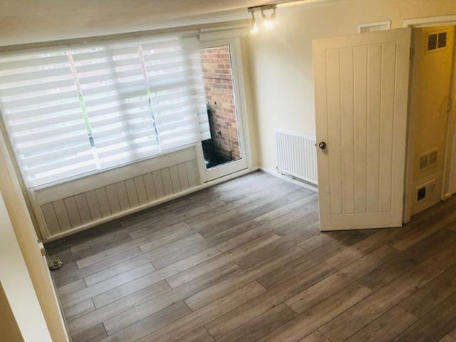 Large 2 Room Apartment Loughborough