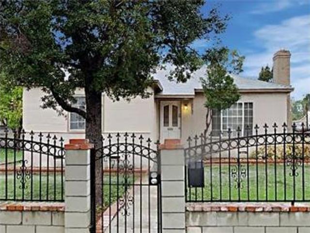 Large 3 bedroom house for rent