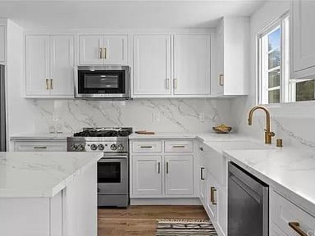 Large 3 Bedroom Home For Rent