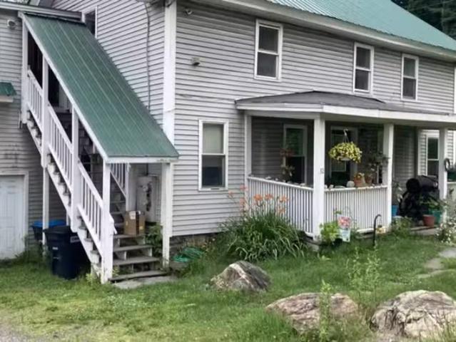 Large 3 Bedroom Rental in Morristown, VT Availabl 32 Randolph.