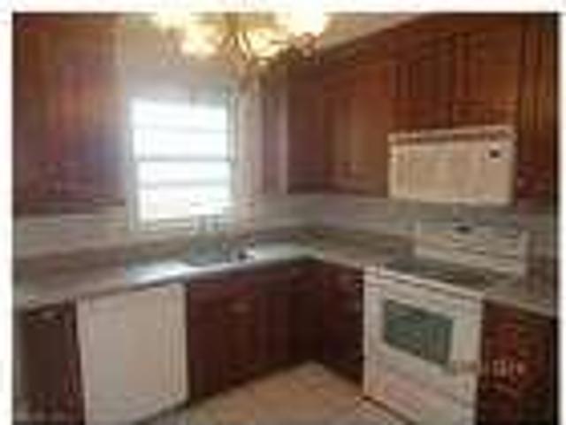 Large 3BR/2BA brick ranch with updated kitchen