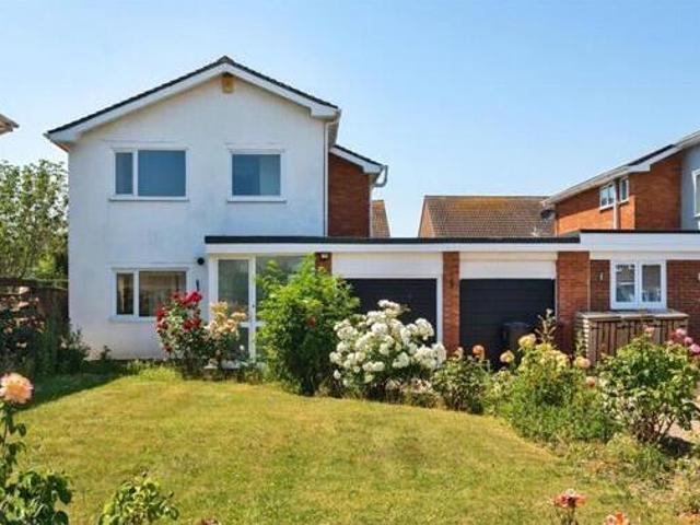 Large Acres, Selsey, 4 Bedroom Detached