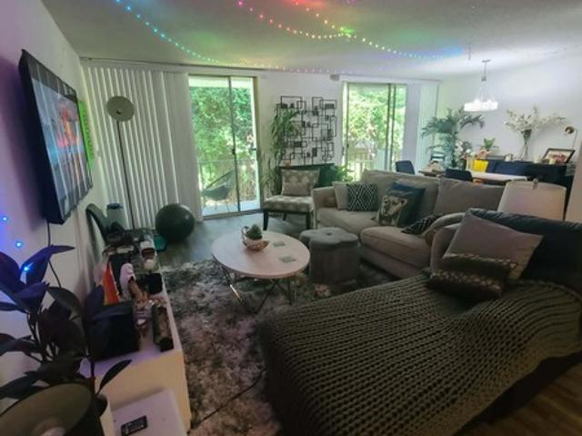 Large Bedroom Available June 1st near Runyon Canyon