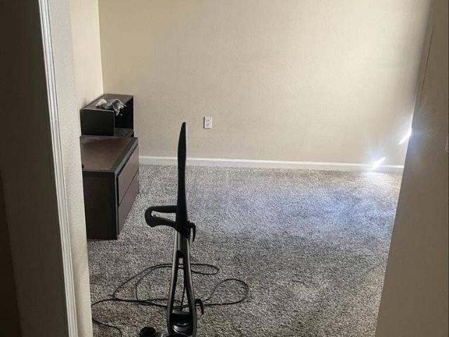 Large bedroom and bathroom for rent