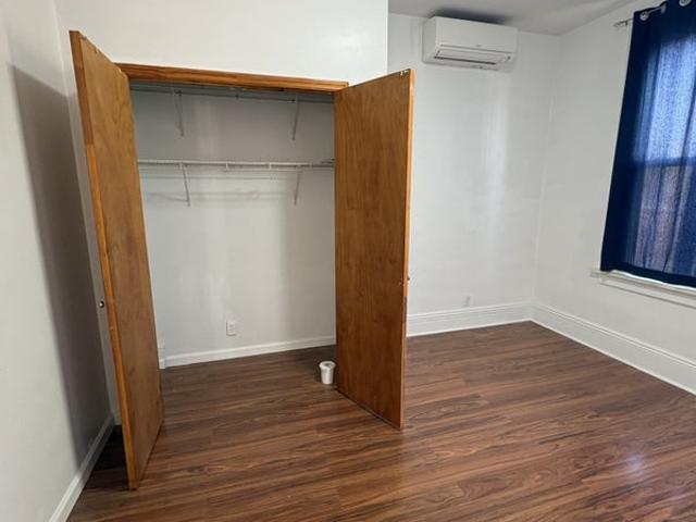 Large Bedroom with private Living Area in Astoria
