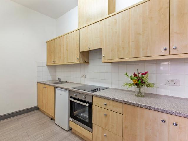 ‼️Large Bedsit Private Kitchen all bills inc