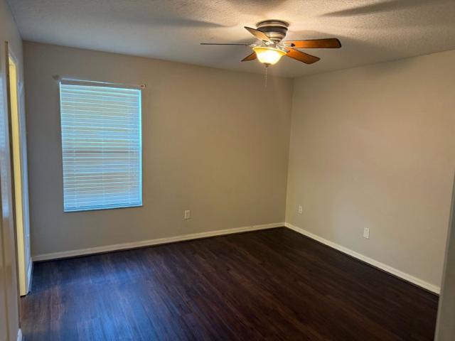 Large BR for rent in East Orlando_Beautifulupdate