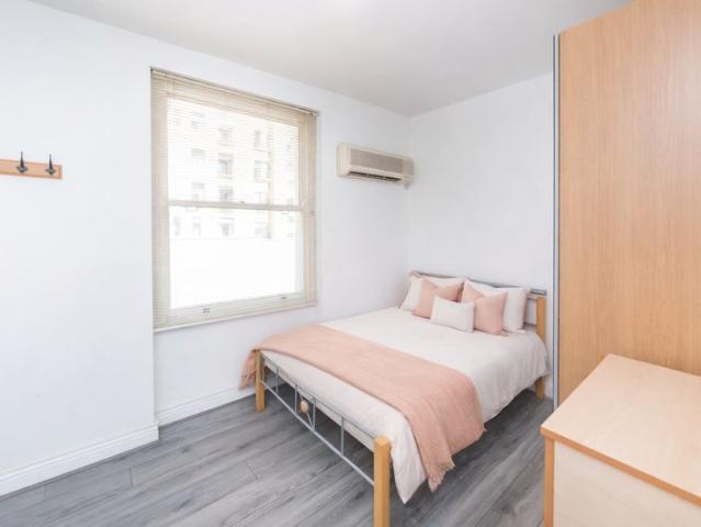 Large Double Studio