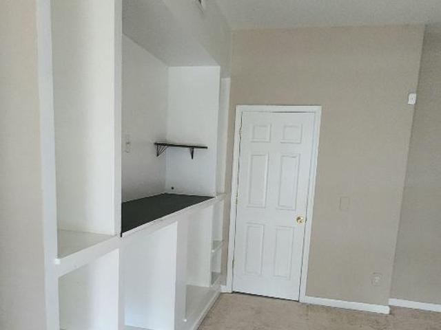 Large En Suite With Private Bathroom!