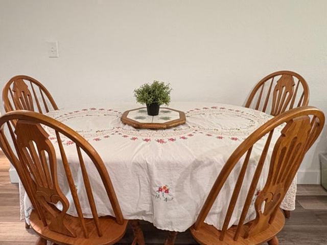 Large En Suite Room + Garage Space + Laundry +More