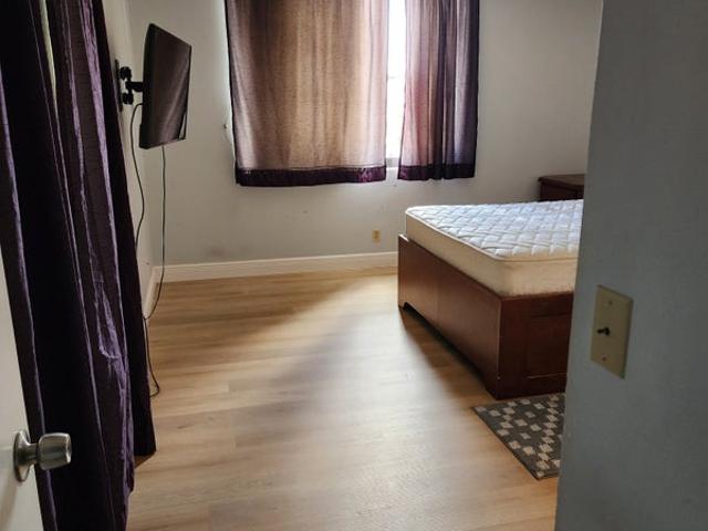 Large furnished 1 Bed 1 Bath