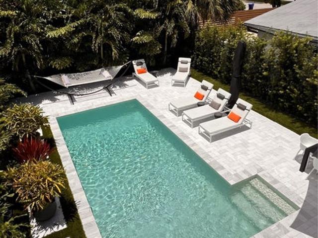 Large furnished bedroom with private balcony!