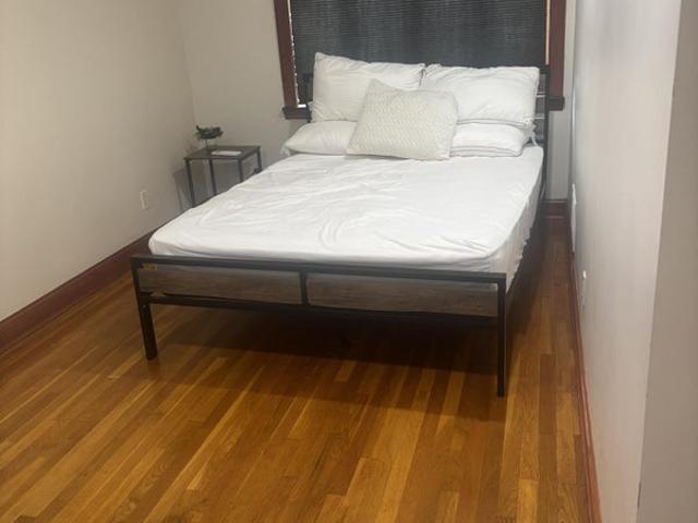 Large Furnished Bedroom in Quiet Canarsie Home