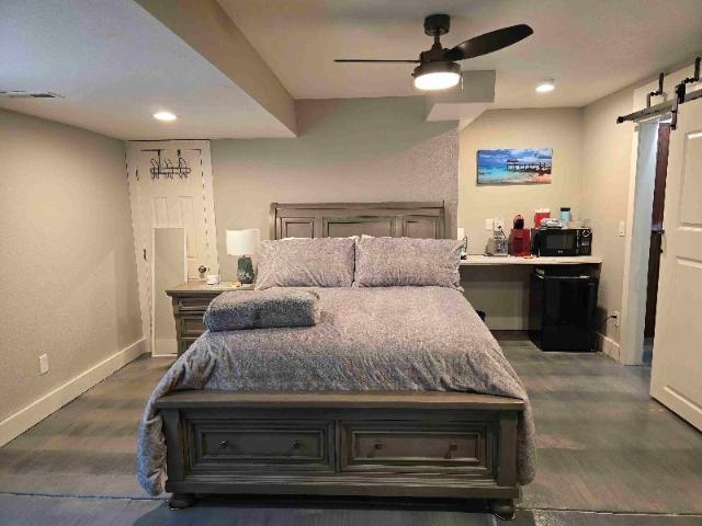 Large furnished BR with kitchenettefurnished basem