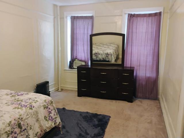 Large, furnished room steps away from B/D/4 train