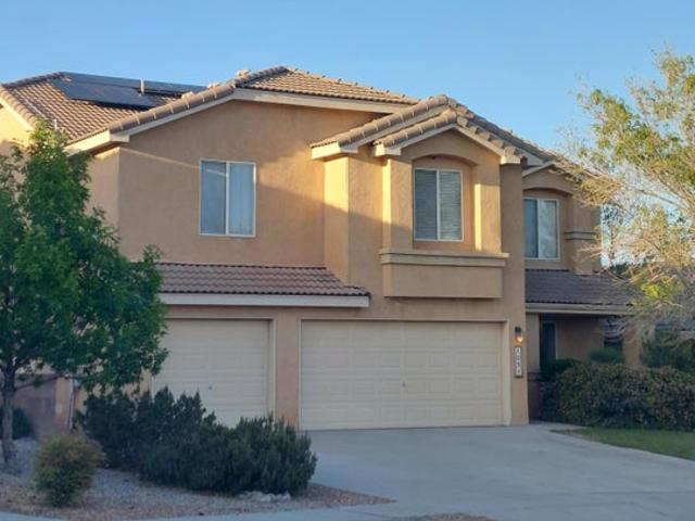 Large Home and bedrooms on Quiet, Safe, Culdisac