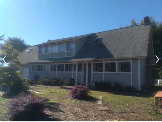 Large house in great neighborhood. Wak to beach, t