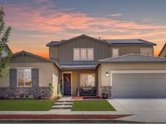 Large house! Move in tomorrow!