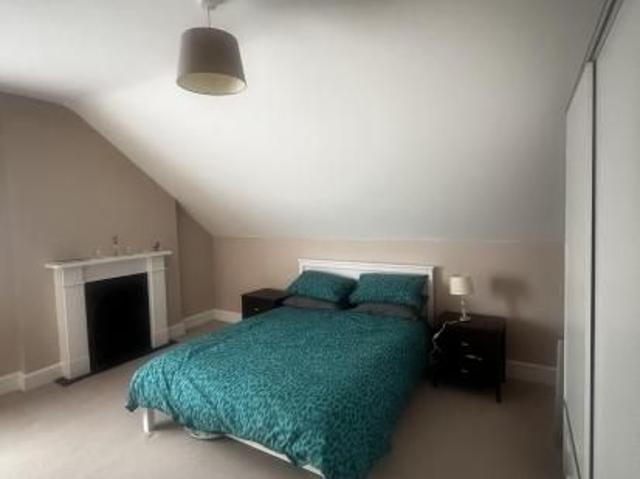 LARGE LOFT ROOM IN QUIET OWNER OCCUPIED HOME | IDEAL FOR 2 3 NIGHTS PER WEEK