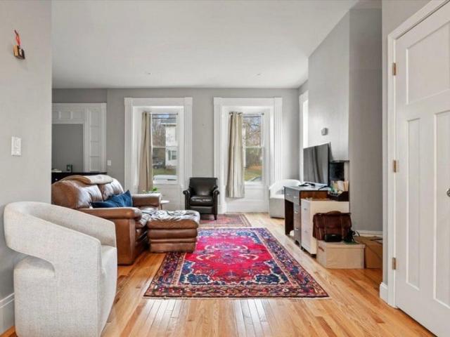 Large luxury studio in Bangor | 72 3rd St | Availa
