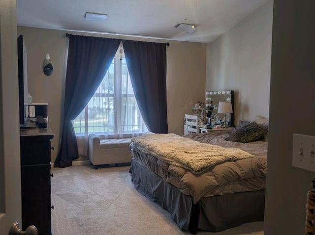 Large Master with full bathroom ensuite