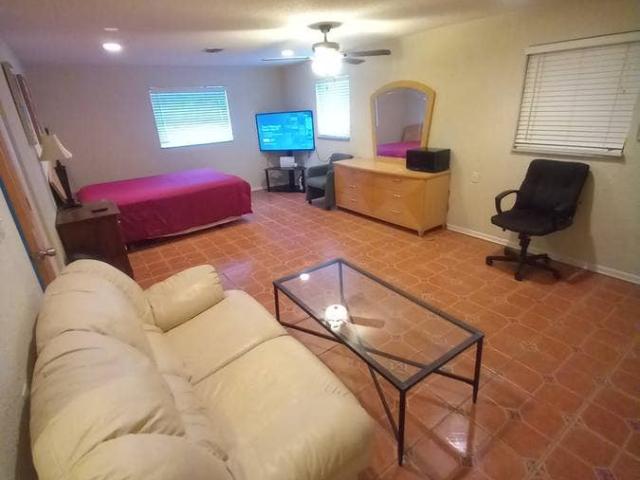 Large master with pool, near beach
