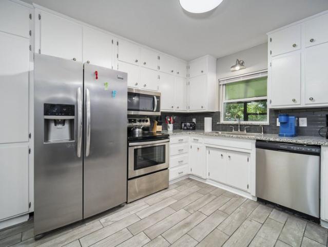 Large, newlyrenovated Jacksonville home w dining a