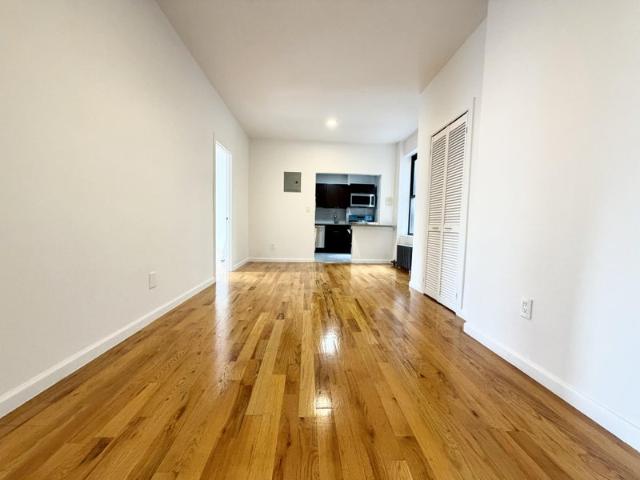 Large No Fee 4BR | W/D | No Security Deposit!