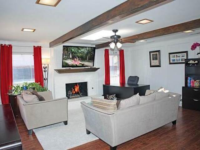 Large Private Bedroom