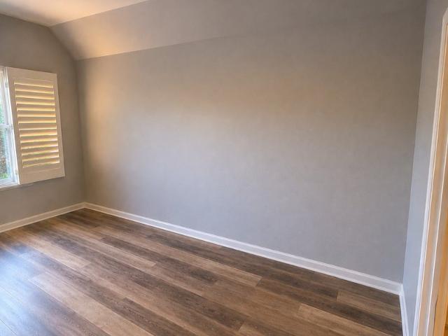 Large private bedroom in mission valley!