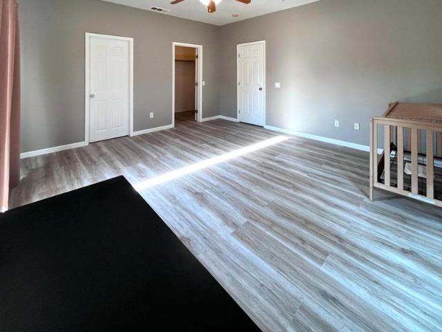 Large Private Entry Room + Bath + Walk In Closet