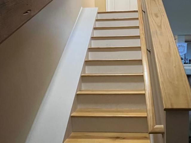 Large Private Loft Room and Bathroom for Rent