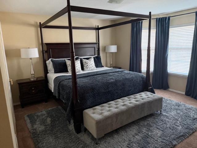 Large Private Room