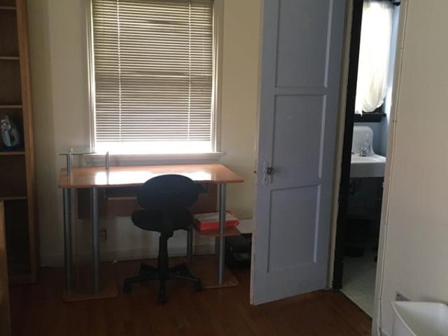 Large Private Room and Bath