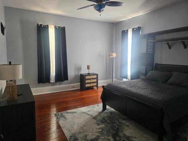 LARGE PRIVATE ROOM FOR RENT – UTILITIES INCLUDED