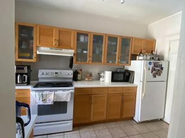 Large Private Room in Close to B, C, D lines