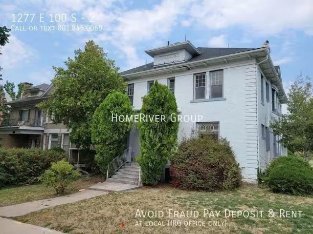 Large renovated 2 bedroom apartment close to the U of U! 1277.