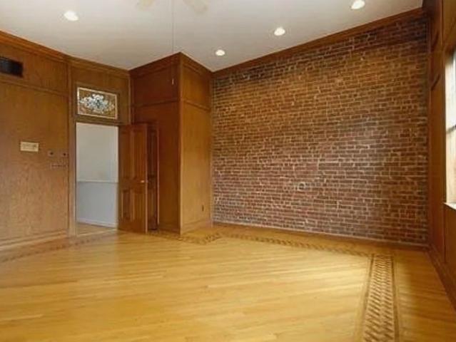 Large Room Available in Hoboken
