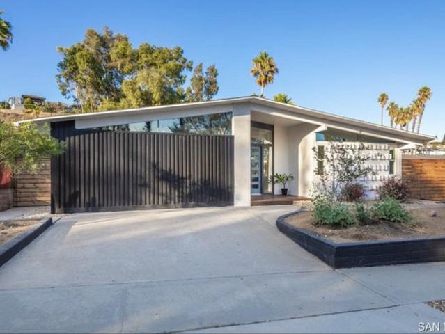 Large Room Available in Modern Mid Century House