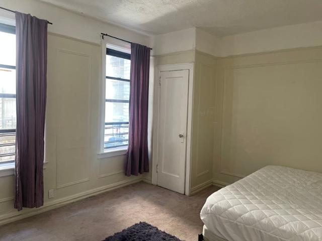 Large Room – Available June 1st! 2 Bedrooms 4 Rent