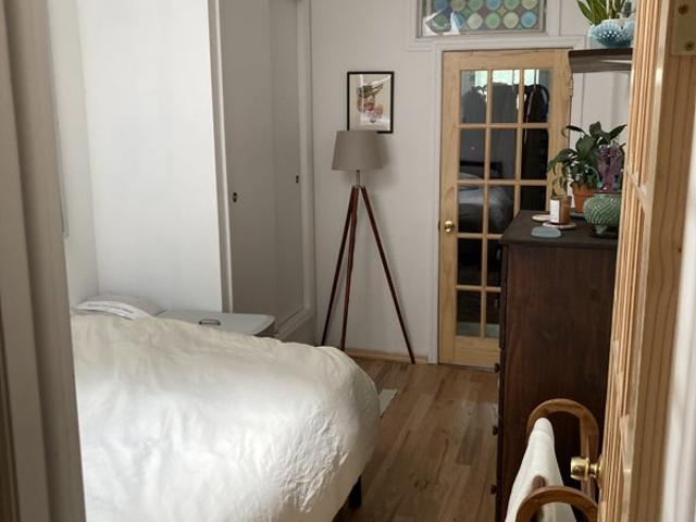 Large room and office in Greenpoint