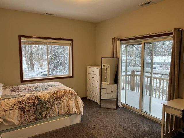 Large room closet private balcony