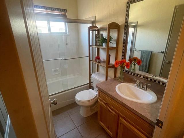 Large Room for Rent Female Only