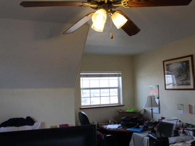 large room for rent