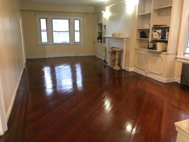 large room in mcginly square