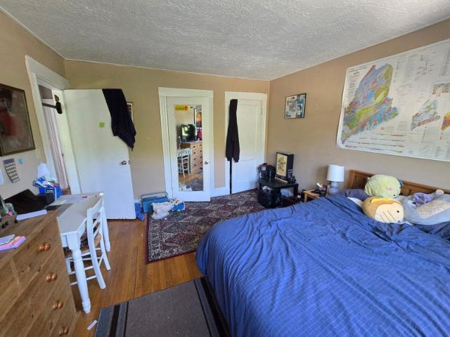 Large room in Brighton, 1 year lease, Sept 1st