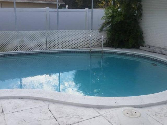 Large Room in Clearwater