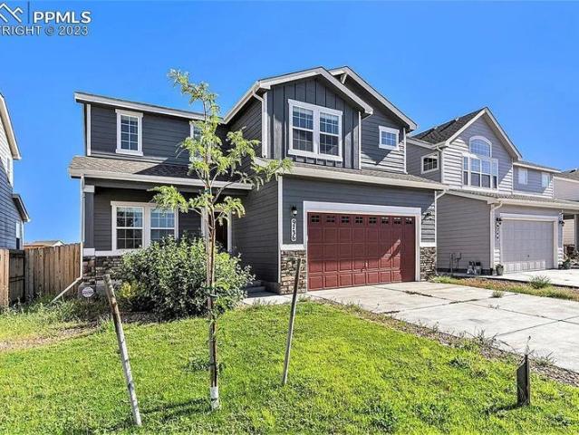 Large Room in Quiet, neighborhood