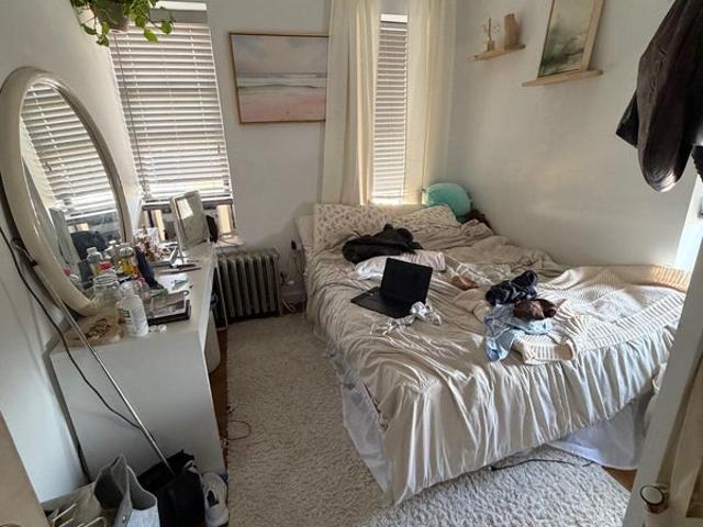 Large Room in Williamsburg